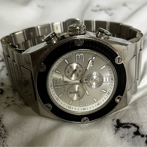 Swiss Legend | Accessories | Mens Swiss Legend Bulky Watch Fare ...